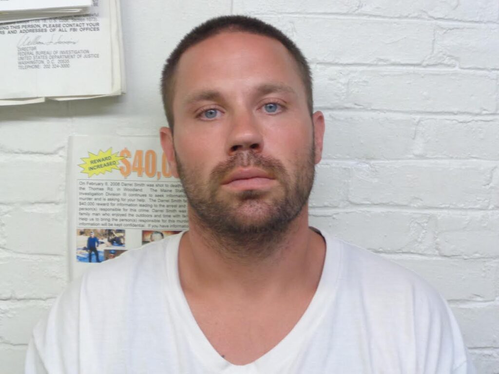 Three allegedly beat up man and leave him in a parking lot - The County