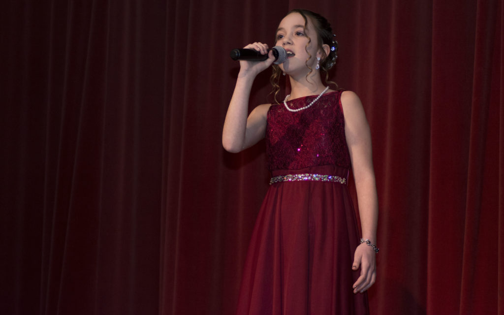 Large crowd cheers on Caribou pageant contestants - The County