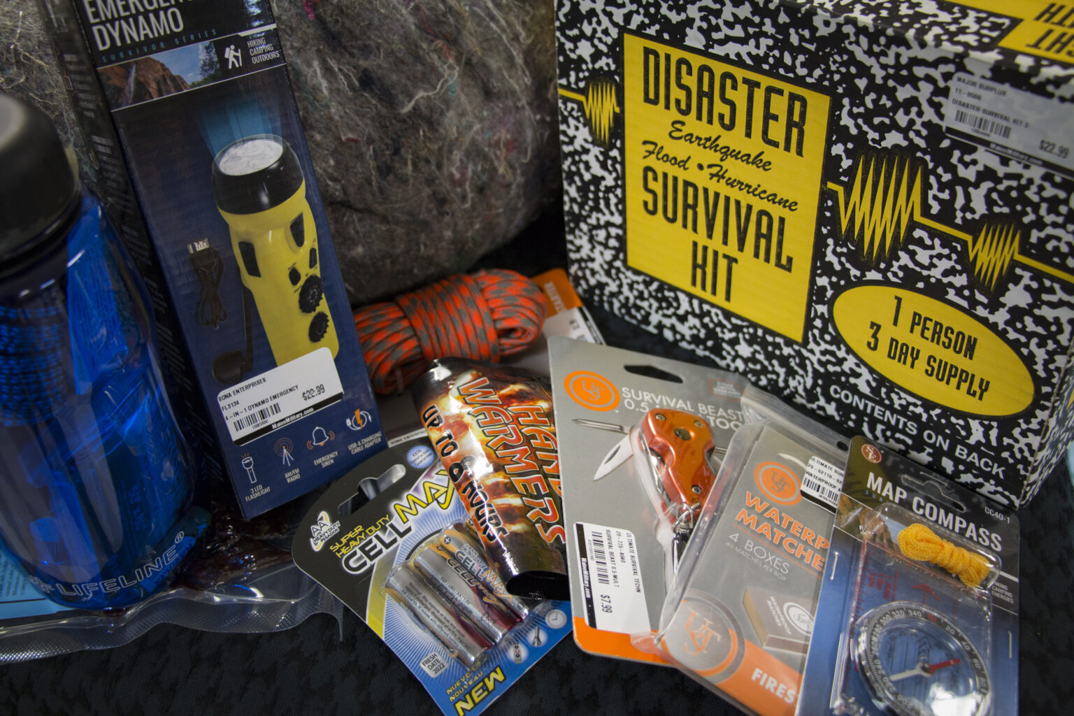 How to build the ultimate emergency kit - The County