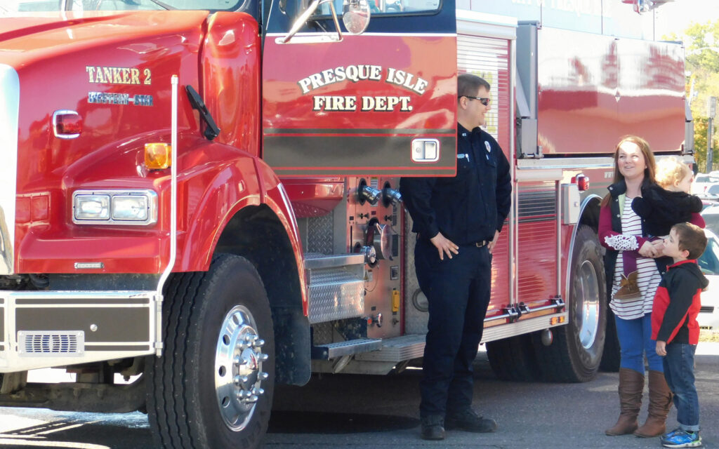 Weekly digital jigsaw ~ Presque Isle Fire Department ~ Star-Herald ...