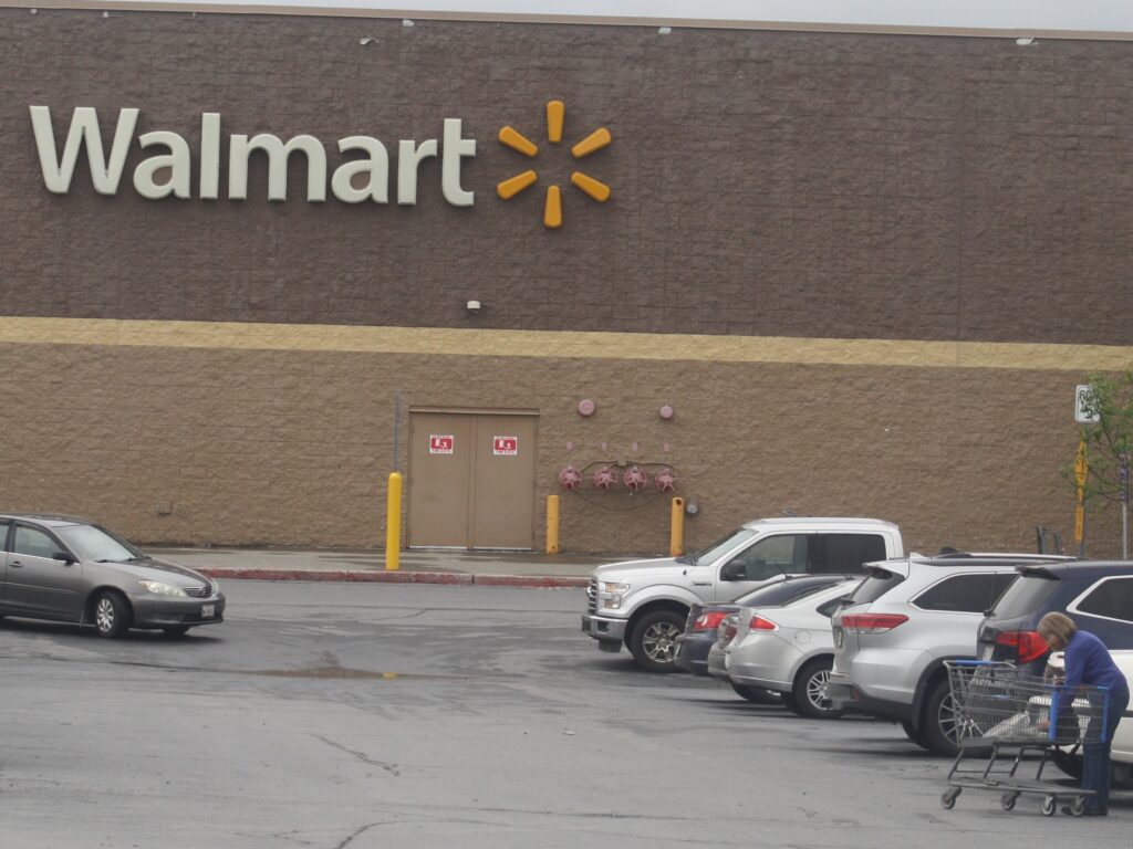 Presque Isle Walmart will require customers to wear masks - The County