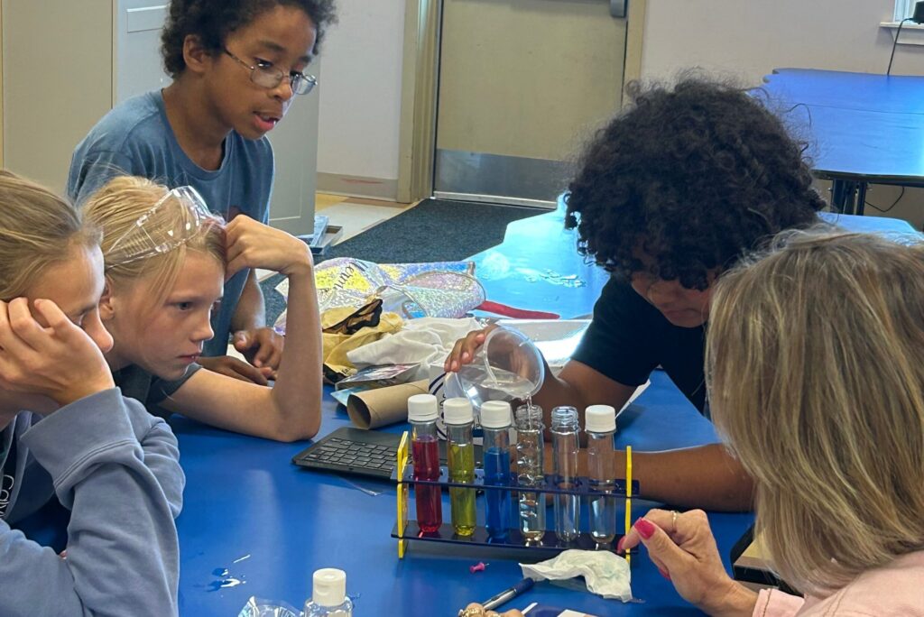 US Cellular donates $32,000 for STEM programs at local Boys and Girls ...
