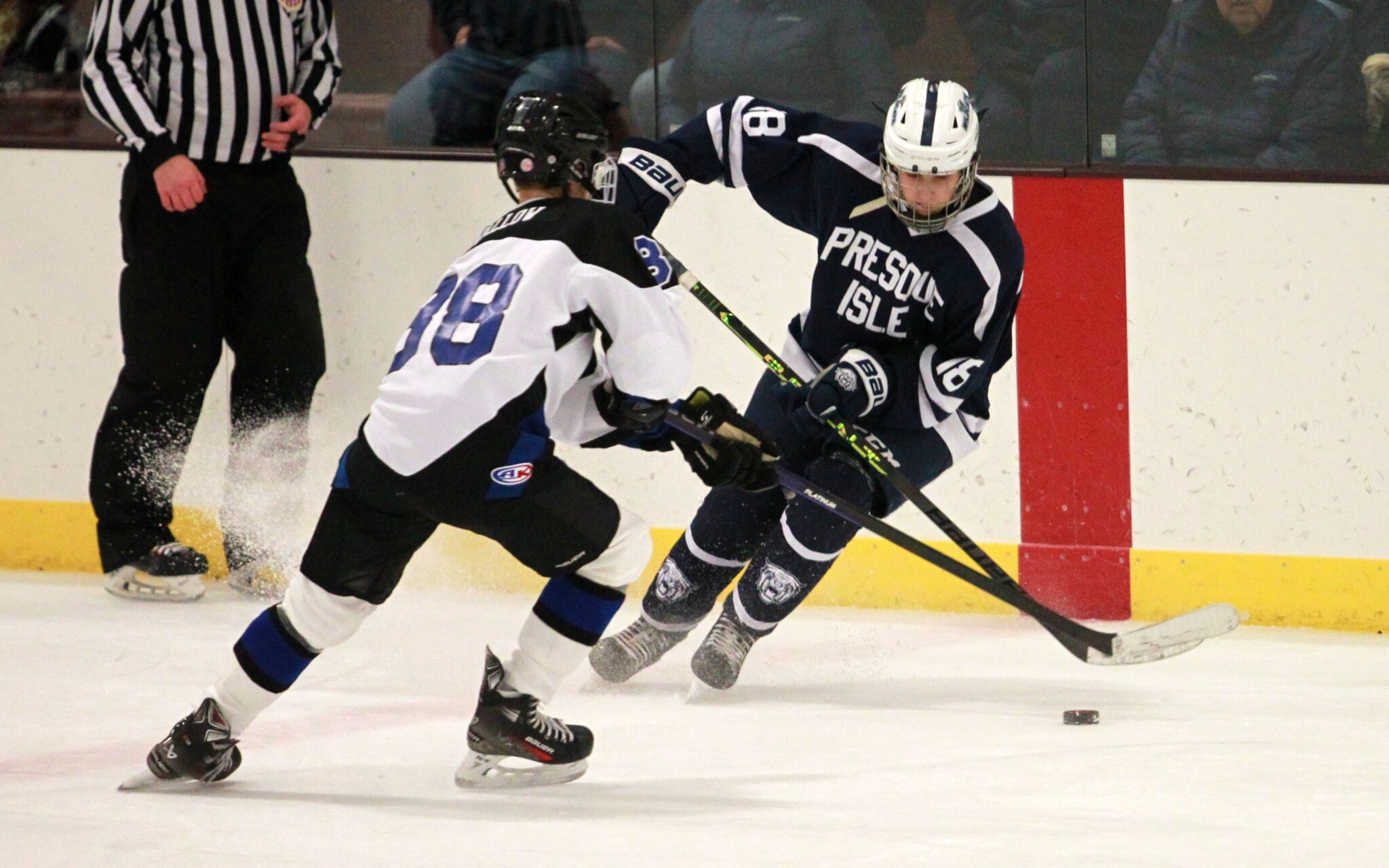 Wildcats skate past Blackhawks in County hockey action - The County