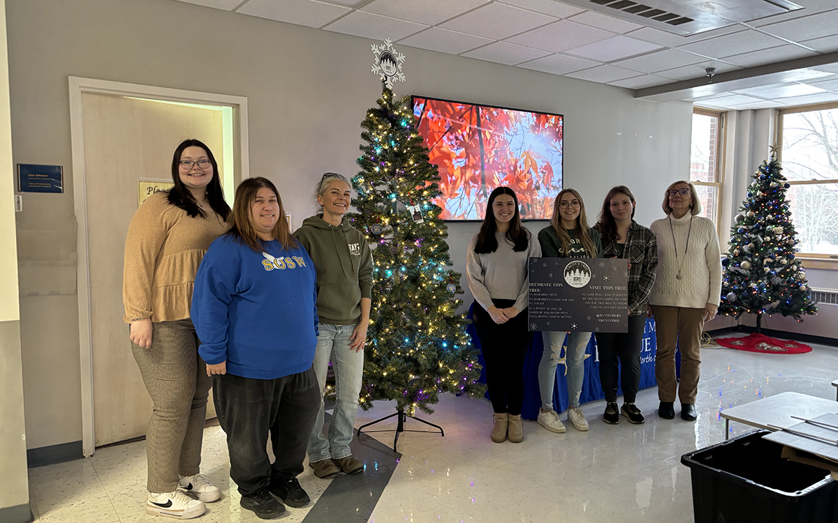 UMPI hosts a Trent’s Tree to help those who grieve - The County